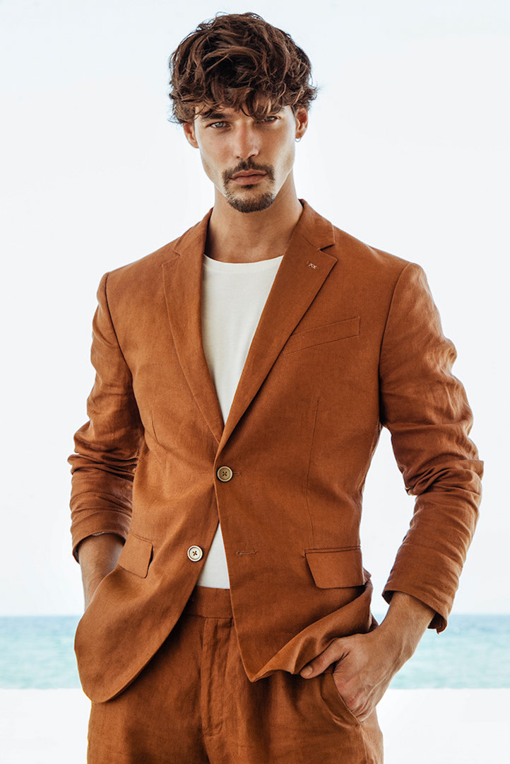 Jorge Román – Okiko/Creatives